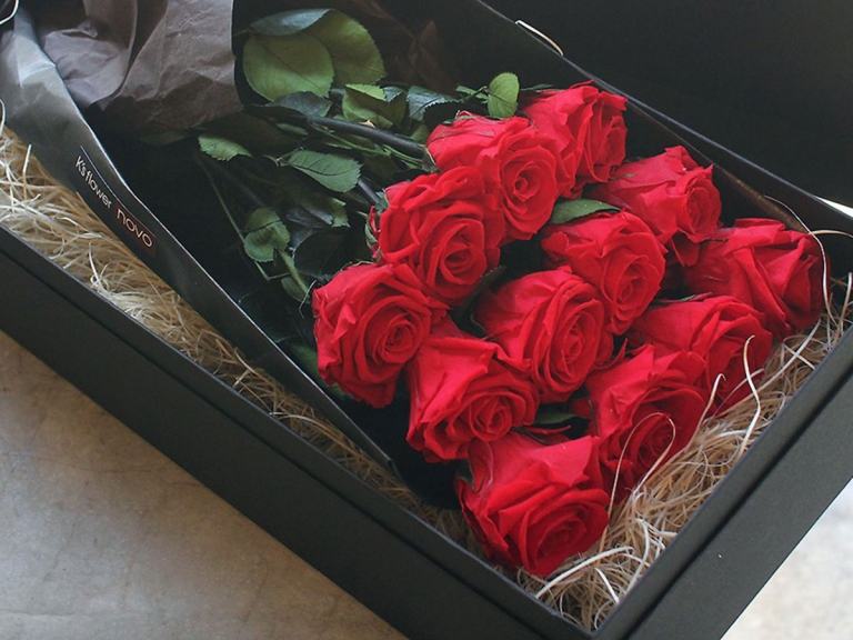 dozen-roses-box-bouqet-red-03 | PRESERVED FLOWER